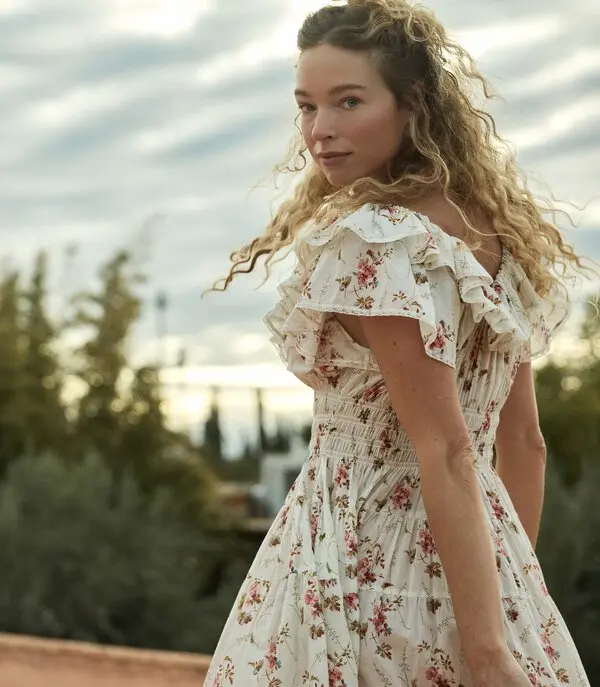 DôEn Illiana Tiered Dress - Blanc Prairie Rose | Editorialist